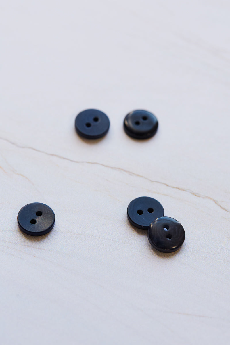 2 HOLE COROZO BUTTON | Black 11mm diameter – Paper Scissors Cloth