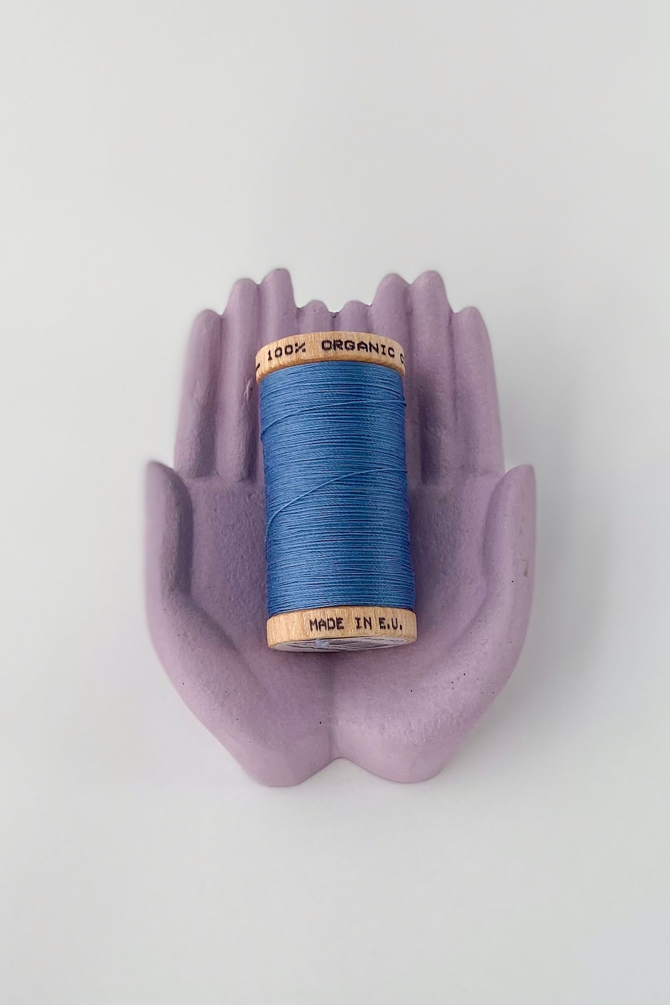 ORGANIC COTTON THREAD 30/2 | Blue Shadow – Paper Scissors Cloth