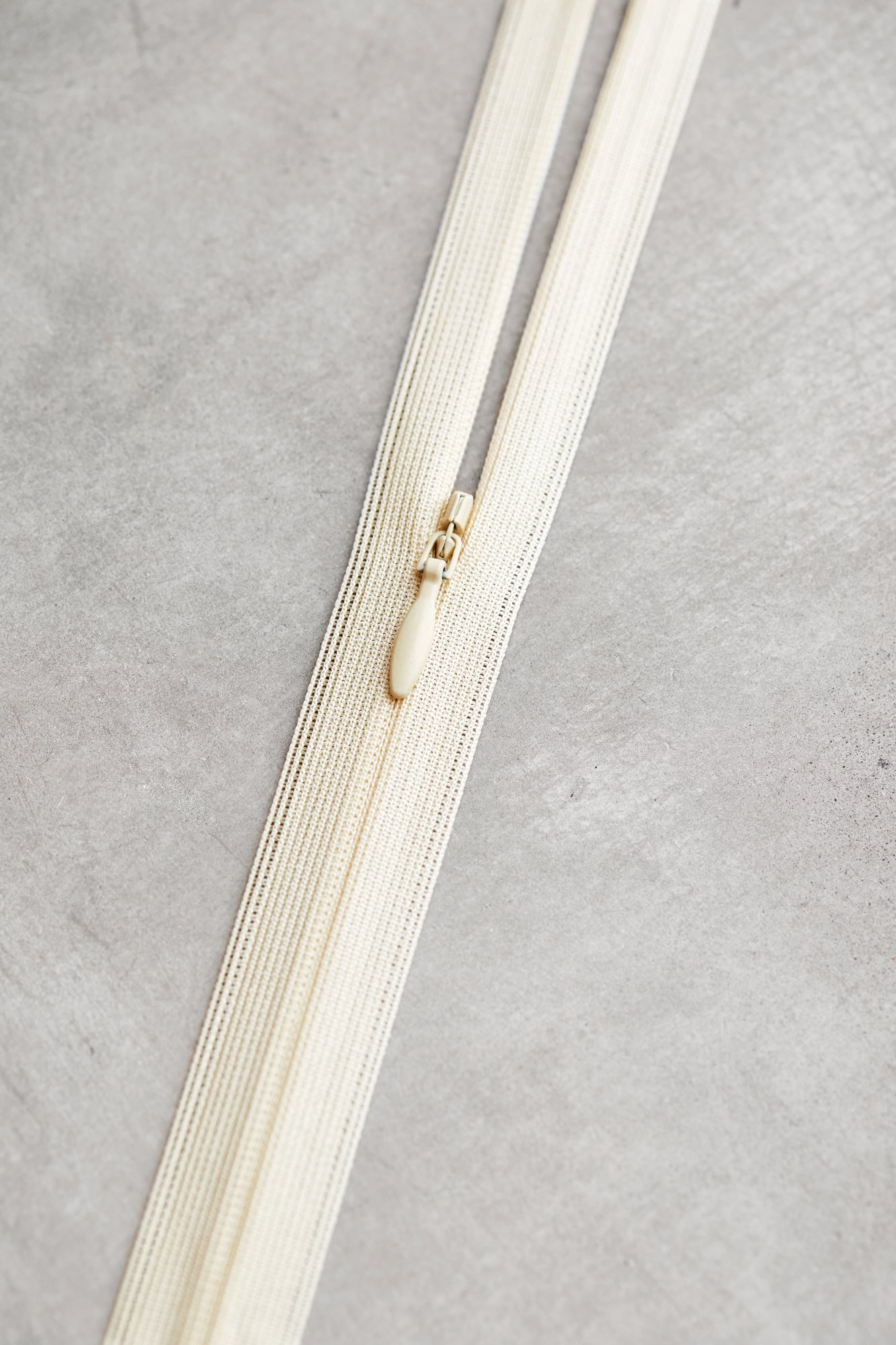 meetMILK INVISIBLE ZIPPER | 60cm – Paper Scissors Cloth