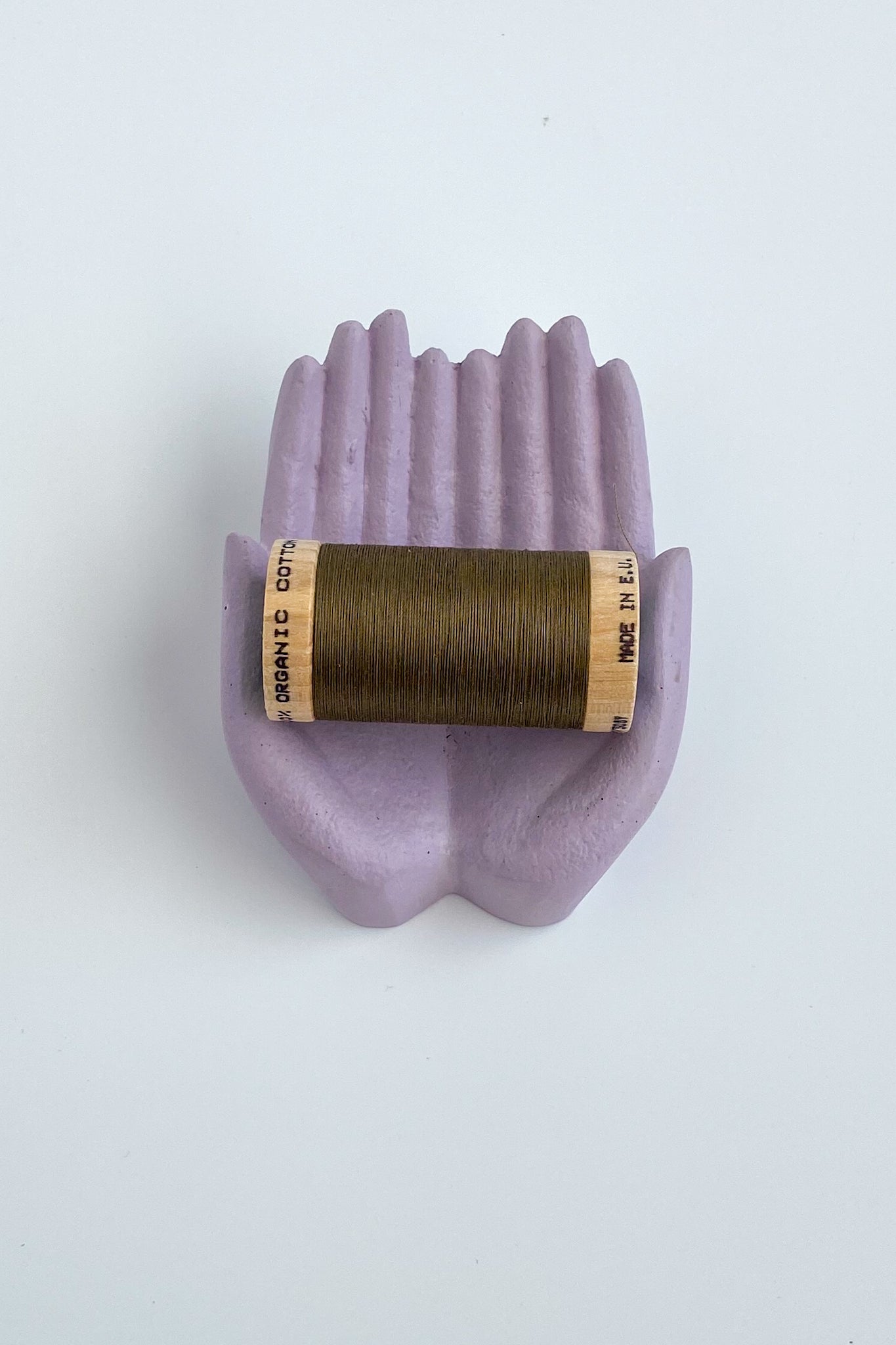 ORGANIC COTTON THREAD 50/2 | Limestone – Paper Scissors Cloth
